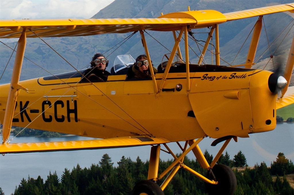 New Zealand Part III: Open cockpit vintage biplane flights, and ...