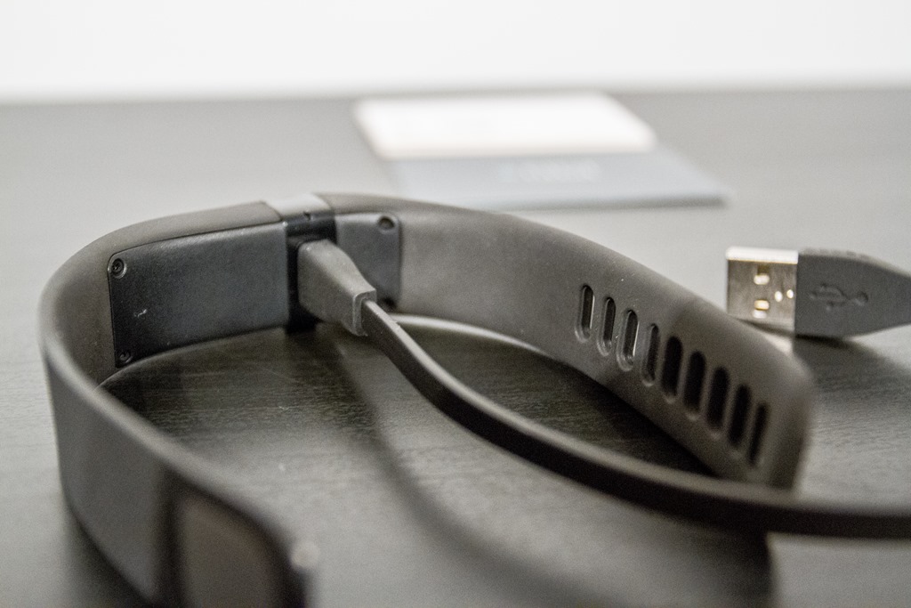 Fitbit Charge and Charge HR In-Depth Review | DC Rainmaker